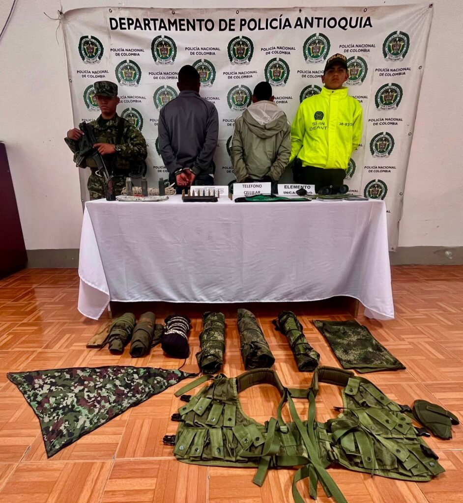 Ejército captura a dos presuntos sicarios del Clan del Golfo en Jericó ...